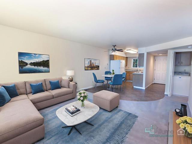 3489 3493 Hawthorne Ave. NE