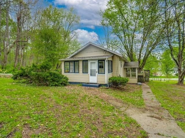 3480 Jones St, Ravenna, OH 44266
