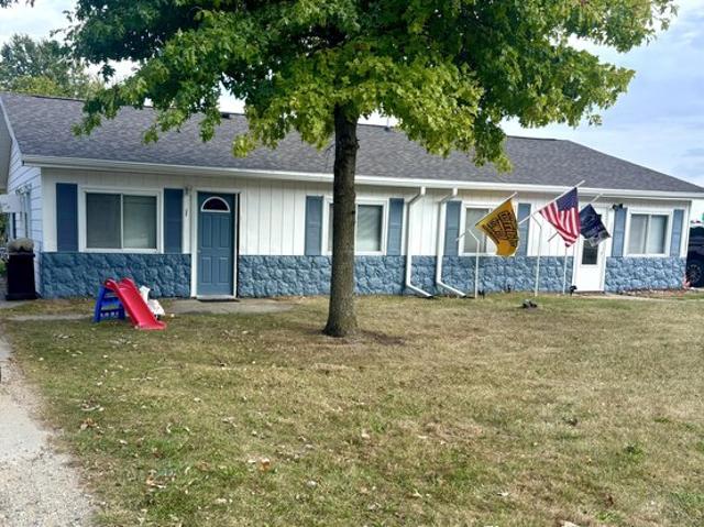 3481 3 S Summerton Rd, Mount Pleasant, MI 48858