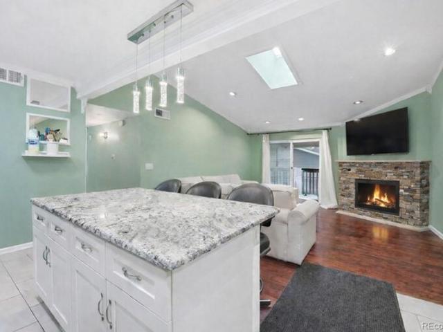 3482 S Eagle St Unit 203, Aurora, CO 80014