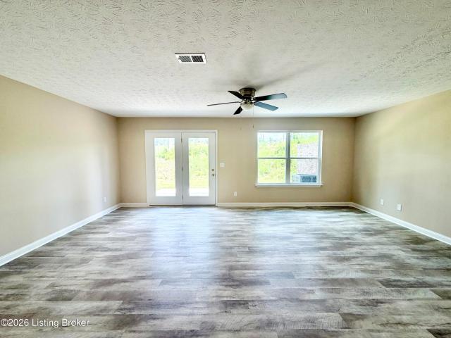 348/350 Breckinridge Cir