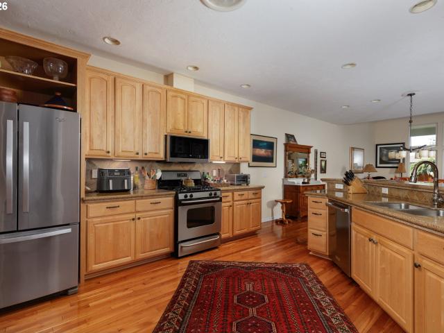 3483 avalon dr # 233