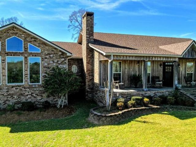 3483 Barrytown Rd, Gilbertown, AL 36908