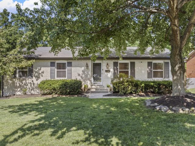 3483 Lansdowne Drive