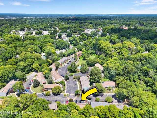 348 Crescent Spring Dr