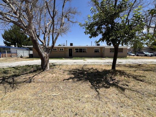 348 Bird Ave, El Paso, TX 79922