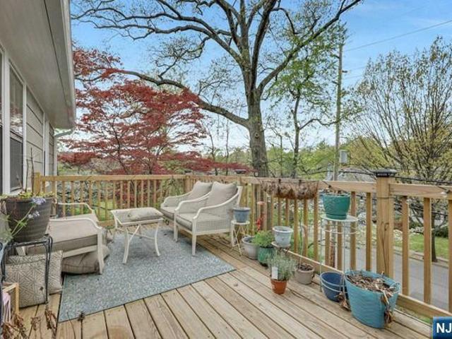 348 Evergreen Place # 2