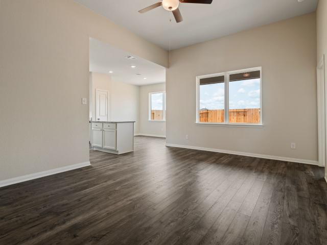 348 Kingston Way