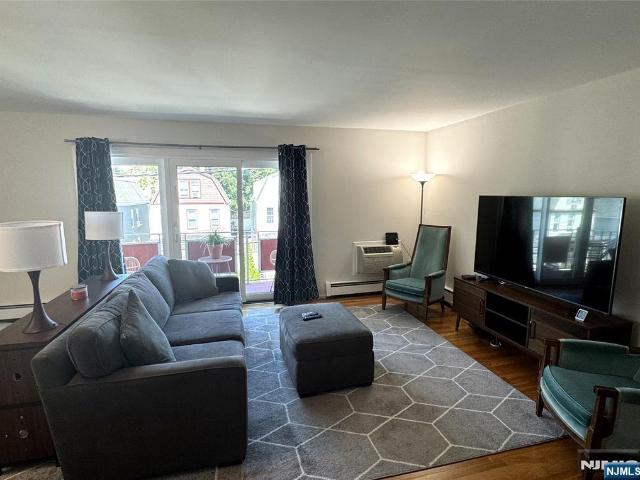 348 Hoover Avenue # 90