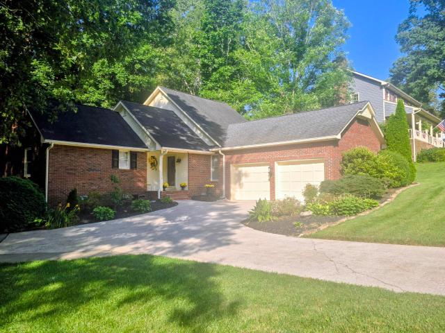348 Hickory Hills Drive NE