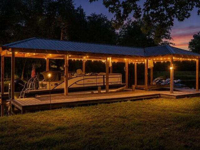 348 Marina Drive NW