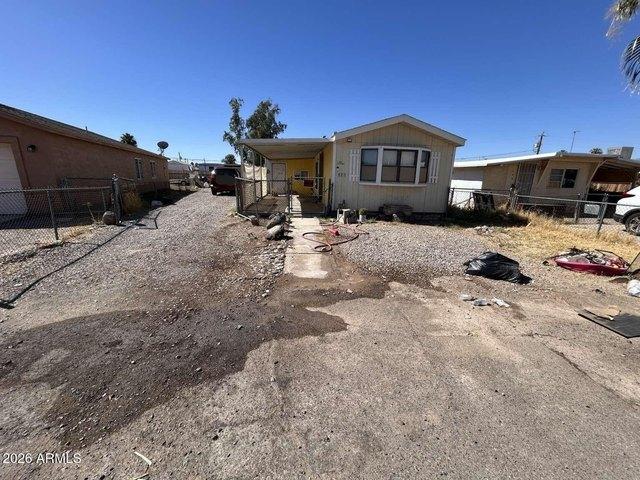348 Meander Dr, Bullhead City, AZ 86442