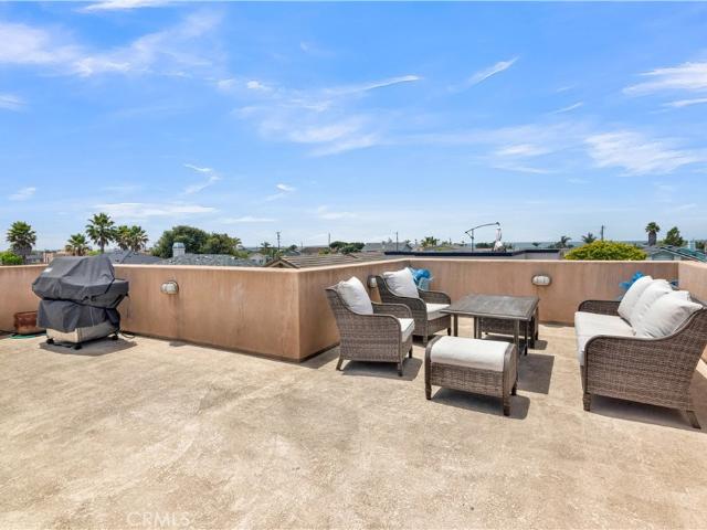 348 N 3rd