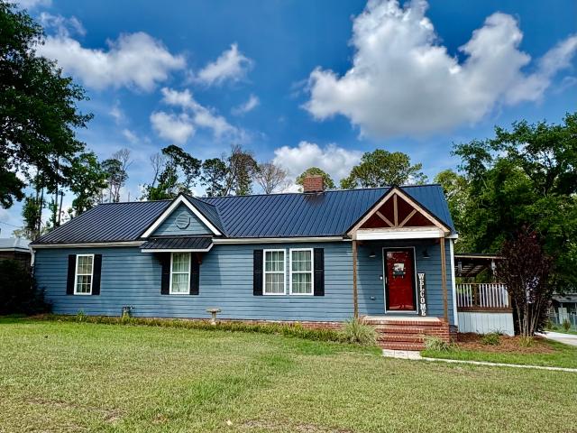 348 S. Victory Dr