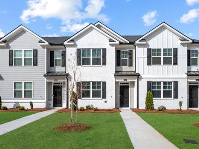 348 Sound Cir, Stockbridge, GA 30281