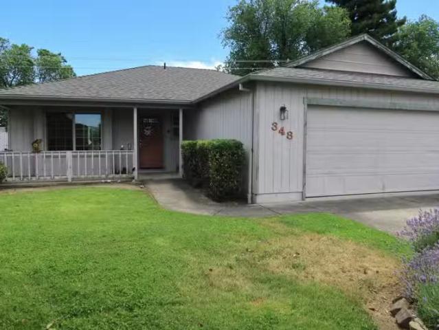 348 SANDI WAY, EAGLE POINT, OR 97524 Single Family Residence F.