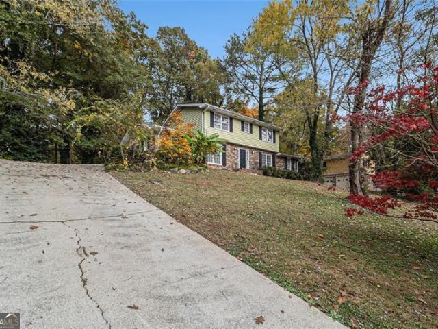 348 shelton woods court