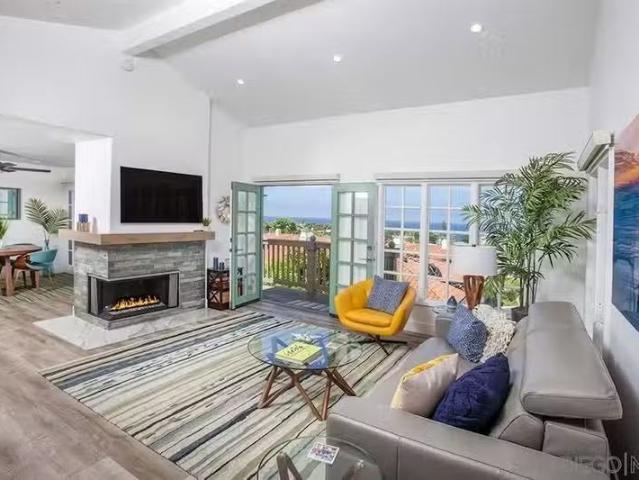 348 Paseo Pacifica Townhomes in Encinitas, CA