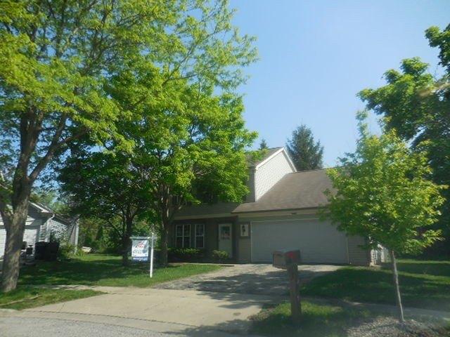 348 Richard Ct, Vernon Hills, IL 60061
