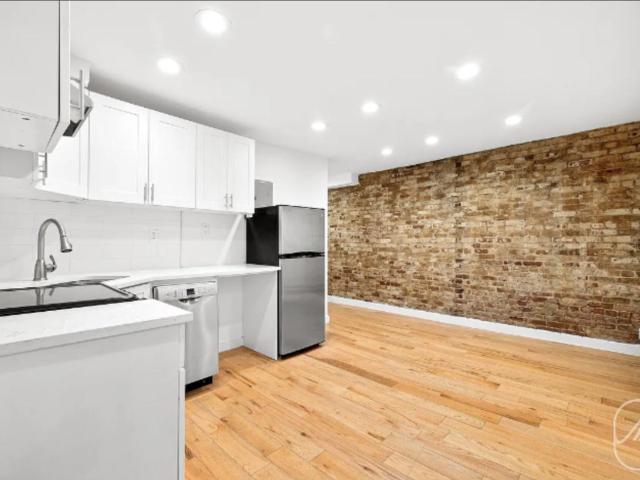 348 W 21st Street 1r