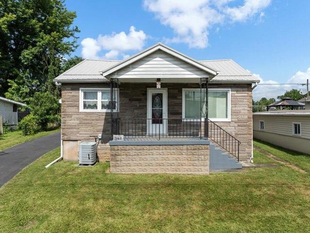 348 Toat Ave, Windsor Heights, WV 26075