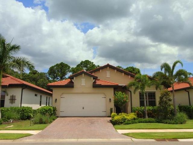 348 Toscavilla Blvd, Nokomis, FL 34275