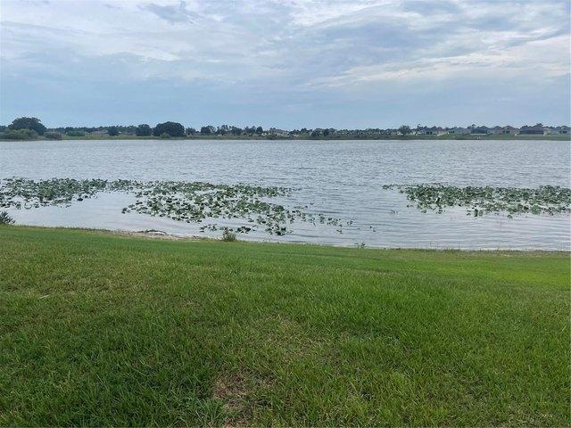 348 Terranova Blvd, Winter Haven, FL 33884
