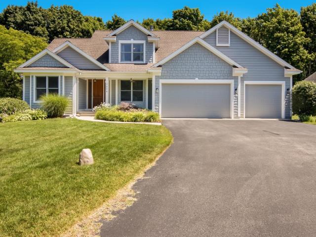 3494 Country Club Drive