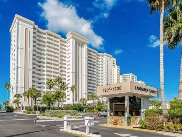 $3495 2 Bedroom 2 Bathroom Condo In Clearwater With Great Am.