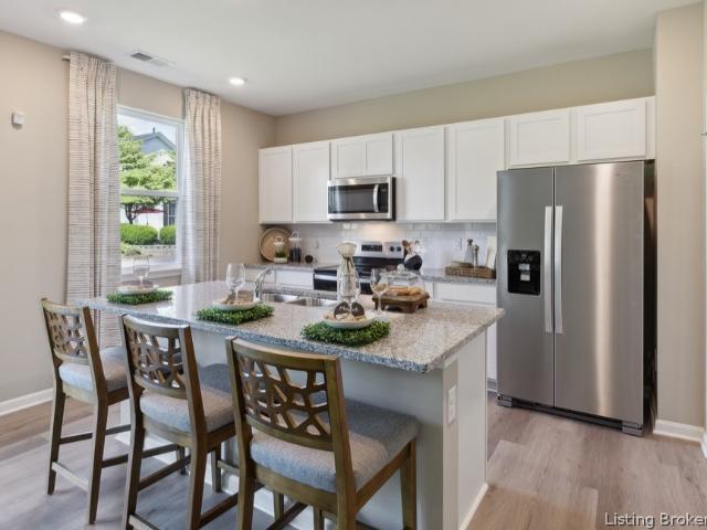 3496 Noah Trail