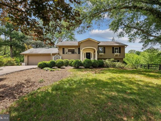 3496 Ingram Dr, Haymarket, VA 20169