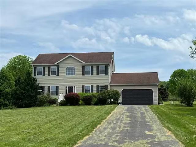 3496 PAGE GREEN RD, CORTLAND, NY 13045 Single Family Residence.