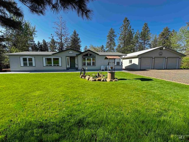 3496 Ward Rd