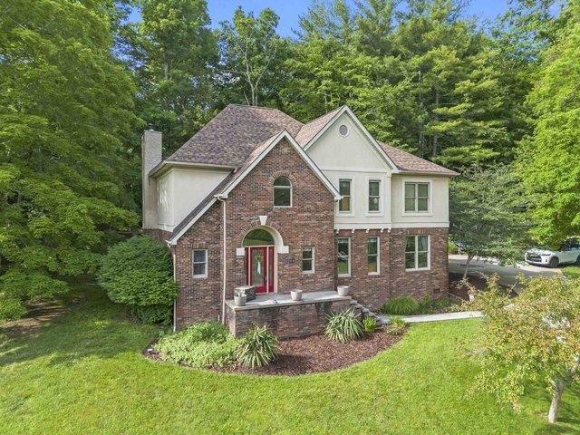 3497 Boy Scout Rd, Ashland, KY 41102