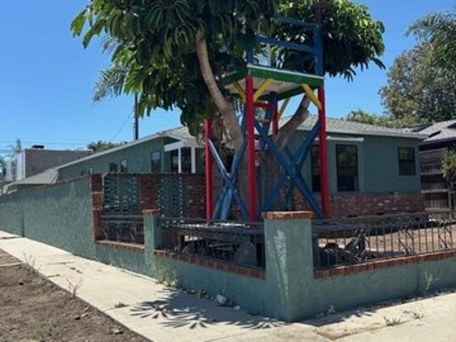 3497 Redwood Ave, Los Angeles, CA 90066