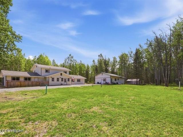 34995 Lourdes Ave, Soldotna, AK 99669