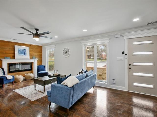 3499 Fairlane Drive NW
