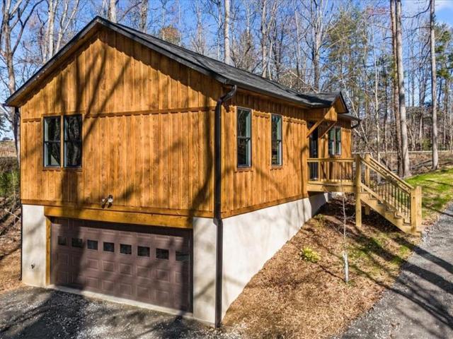 3499 Ridgewood Court