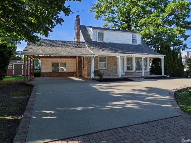 3499 Woodward Avenue