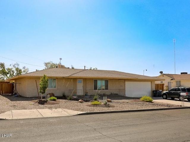 3490 Yavapai Dr, Lake Havasu City, AZ 86406