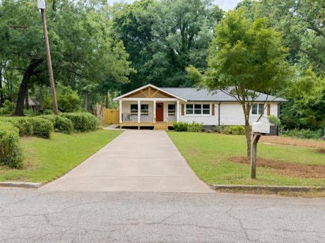 3491 Maplehurst Dr, Decatur, GA 30032