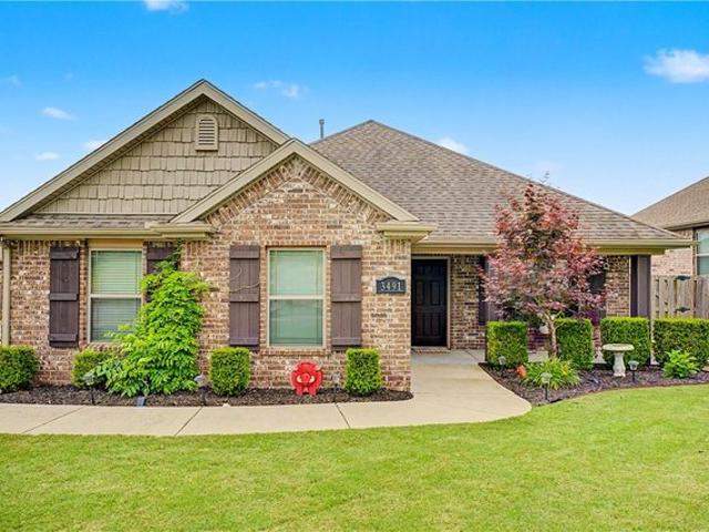 3491 W Weir Rd, Fayetteville, AR 72704