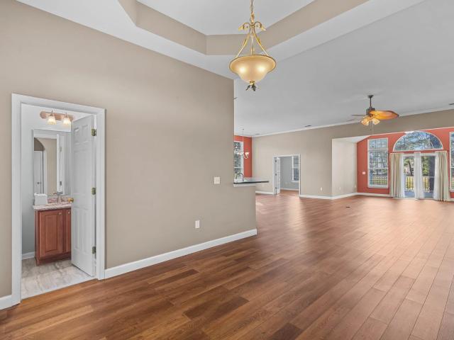 3492 Arrowhead Blvd
