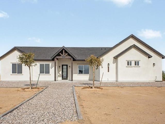 3493 N 372nd Ln, Tonopah, AZ 85354