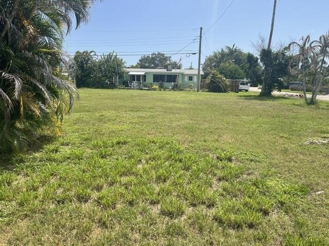 3493 NE Barbara Dr, Jensen Beach, FL 34957
