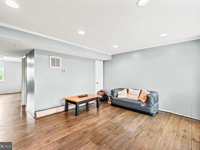3493 Cranmer Mews