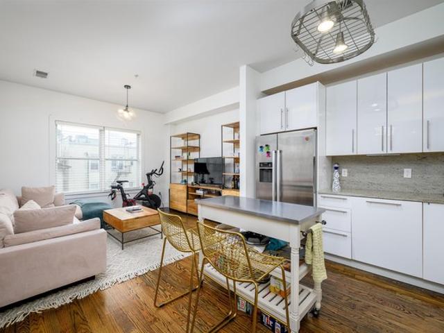 349 3rd St Apt 3A, Jersey City, NJ 07302