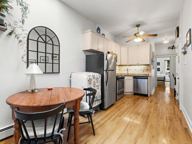 349 7Th St # 3L