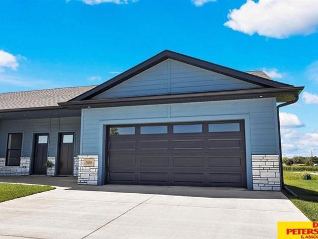 349 Capstone Dr, Fremont, NE 68025