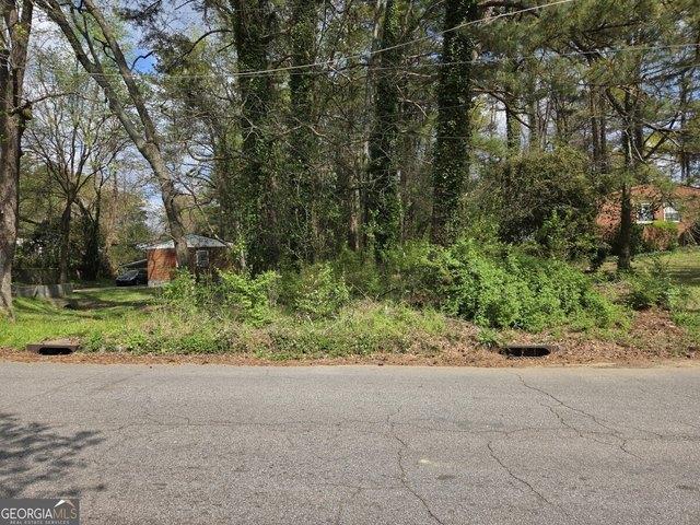 349 Chilton Dr NW, Atlanta, GA 30318